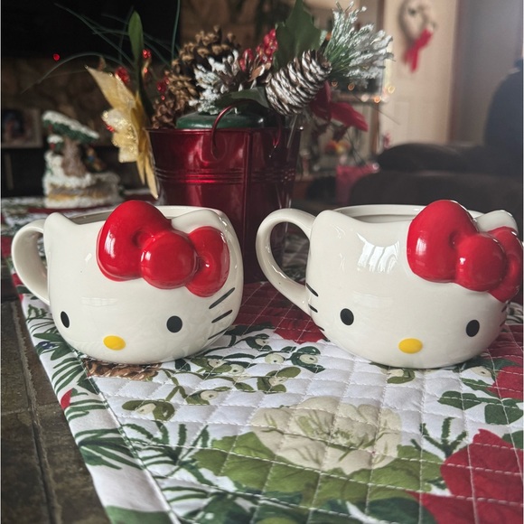 Hello Kitty | Dining | Hello Kittyshaped Coffee Mugs With Big Red Bow ...